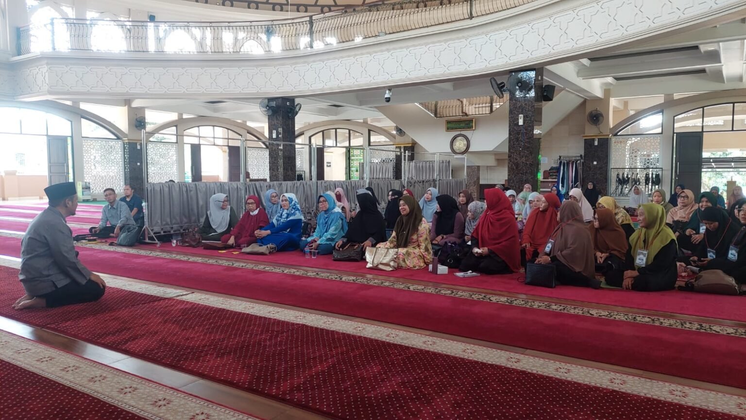 Khusyuk - SHALAT CENTER INDONESIA